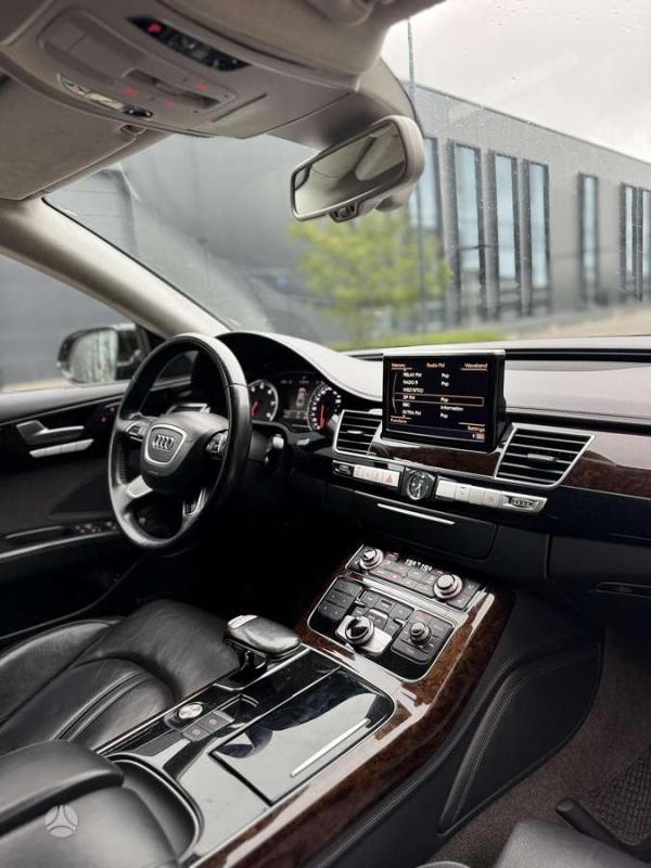 Brūns Audi A8 2014 Viļņa, ar dzinēja tilpumu 3.00 L un nobraukumu 180 tūkst. km par 19500 €, foto 8 vietnē AUTOMOTO.COM.LV