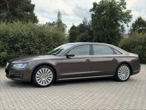 Brown Audi A8 2015 in Vilnius, with an engine capacity of 2.97 L and mileage of 182 thousand km for 18200 €, photo 3 on AUTOMOTO.COM.LV