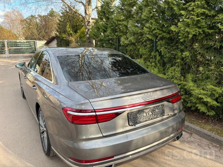 Brown Audi A8 2021 in Riga, with an engine capacity of 3.00 L and mileage of 180 thousand km for 37450 €, photo 7 on AUTOMOTO.COM.LV