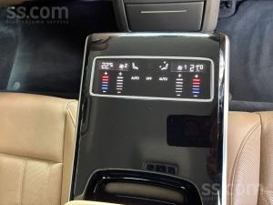 Brown Audi A8 2021 in Riga, with an engine capacity of 3.00 L and mileage of 180 thousand km for 37450 €, photo 21 on AUTOMOTO.COM.LV