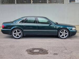 Zaļš Audi A8 1999 Ogre, ar dzinēja tilpumu 2.50 L un nobraukumu 423 tūkst. km par 3150 €, foto 5 vietnē AUTOMOTO.COM.LV
