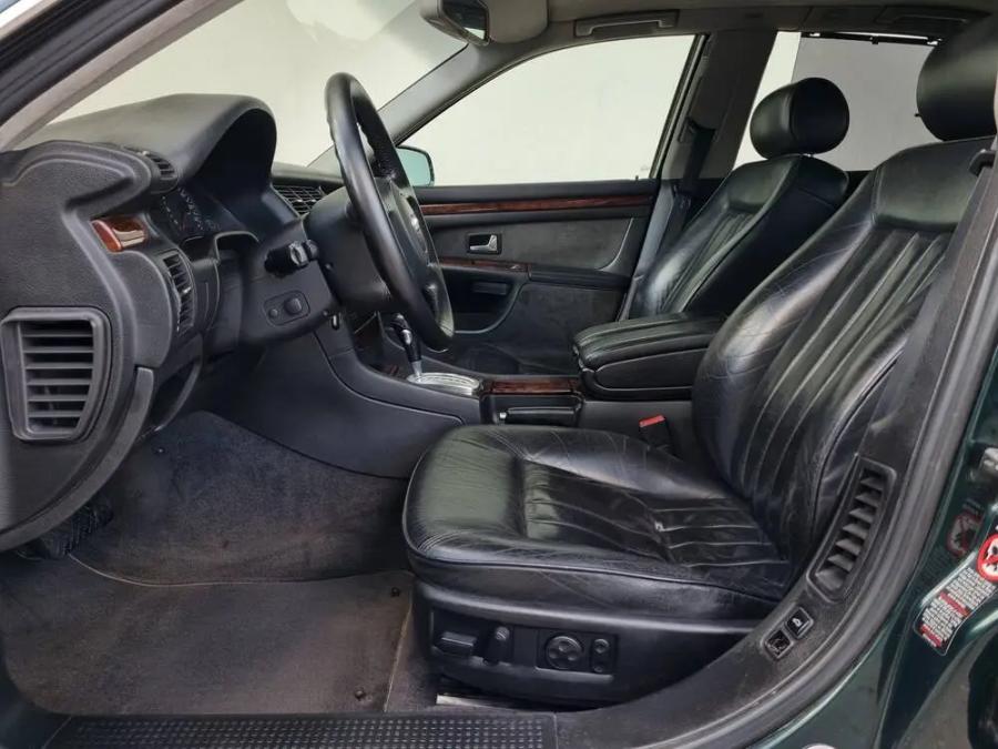 Zaļš Audi A8 1999 Ogre, ar dzinēja tilpumu 2.50 L un nobraukumu 423 tūkst. km par 3150 €, foto 11 vietnē AUTOMOTO.COM.LV