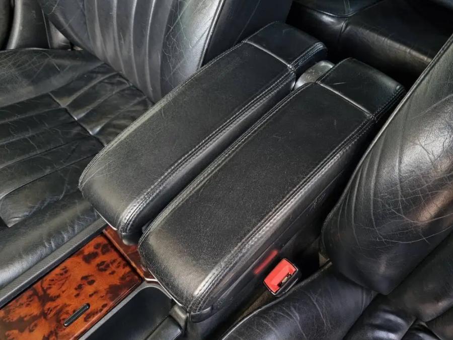 Zaļš Audi A8 1999 Ogre, ar dzinēja tilpumu 2.50 L un nobraukumu 423 tūkst. km par 3150 €, foto 19 vietnē AUTOMOTO.COM.LV