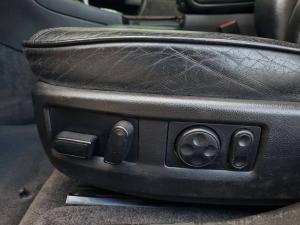 Zaļš Audi A8 1999 Ogre, ar dzinēja tilpumu 2.50 L un nobraukumu 423 tūkst. km par 3150 €, foto 26 vietnē AUTOMOTO.COM.LV