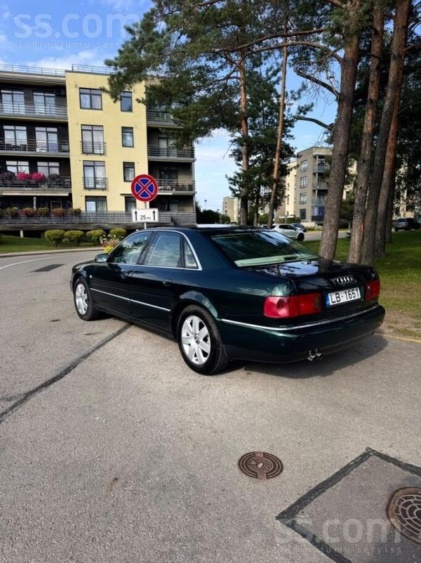 Zaļš Audi A8 2001 Rīga, ar dzinēja tilpumu 3.30 L un nobraukumu 298 tūkst. km par 4000 €, foto 2 vietnē AUTOMOTO.COM.LV