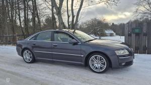 Green Audi A8 2002 in Vilnius, with an engine capacity of 4.20 L and mileage of 381 thousand km for 3333 €, photo 9 on AUTOMOTO.COM.LV