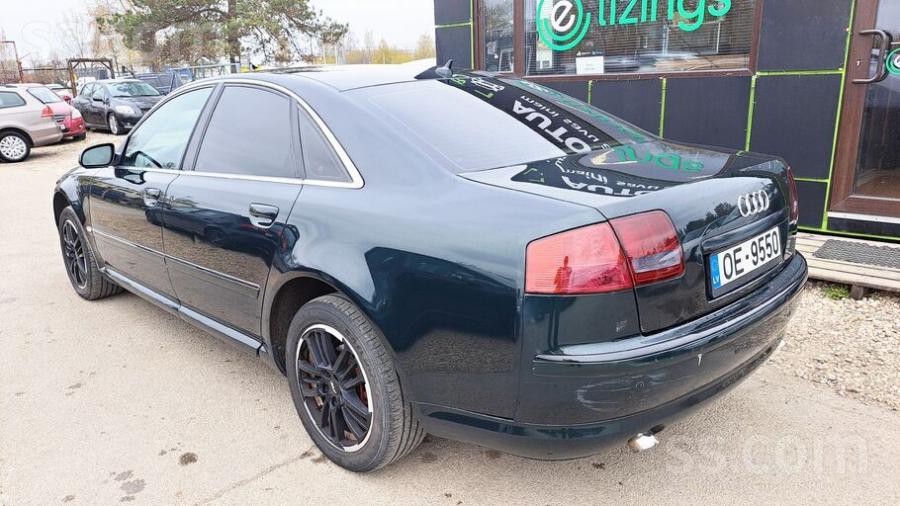 Zaļš Audi A8 2006 Rīga, ar dzinēja tilpumu 3.00 L un nobraukumu 406 tūkst. km par 3590 €, foto 5 vietnē AUTOMOTO.COM.LV