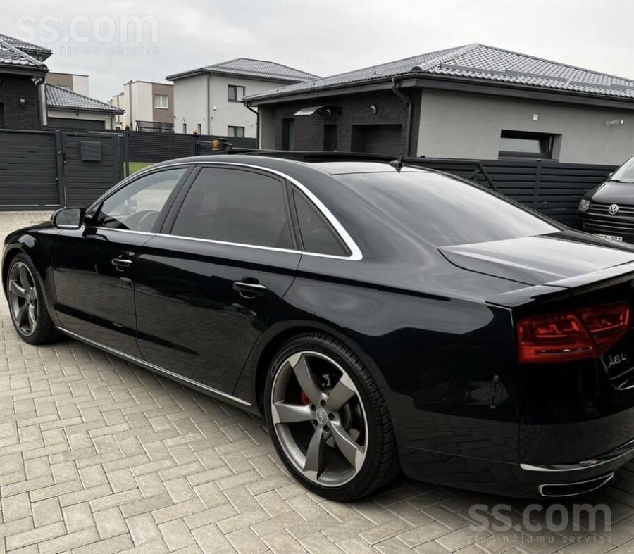 Zaļš Audi A8 2011 Ventspils, ar dzinēja tilpumu 3.00 L un nobraukumu 320 tūkst. km par 16500 €, foto 7 vietnē AUTOMOTO.COM.LV