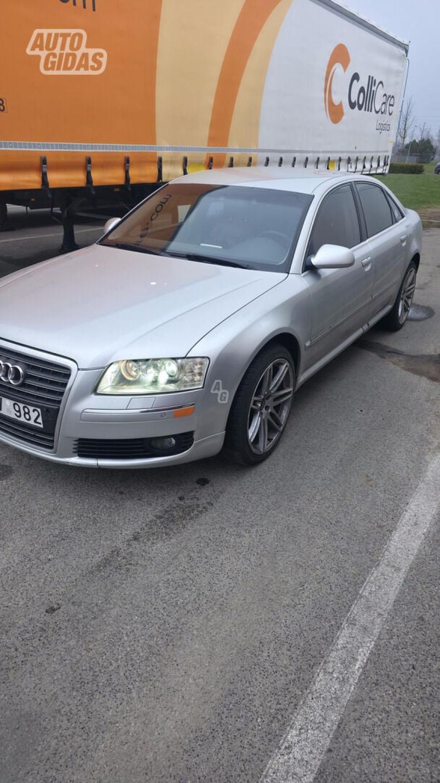 Grey Audi A8 2003 in Klaipeda, with an engine capacity of 4.20 L and mileage of 444 thousand km for 4100 €, photo 4 on AUTOMOTO.COM.LV
