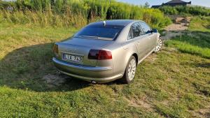 Pelēks Audi A8 2003 Viļņa, ar dzinēja tilpumu 3.94 L un nobraukumu 330 tūkst. km par 2100 €, foto 6 vietnē AUTOMOTO.COM.LV