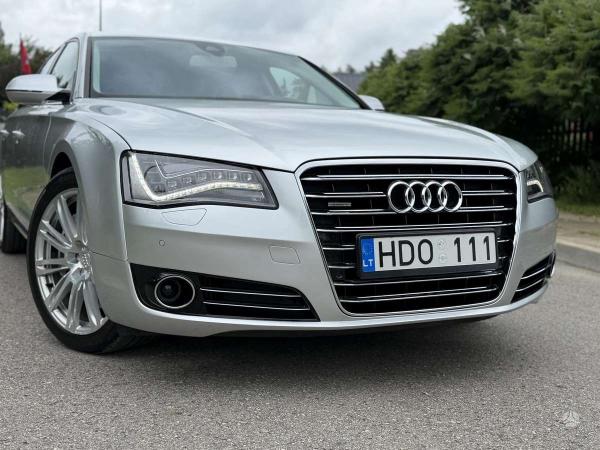 Pelēks Audi A8 2010 Viļņa, ar dzinēja tilpumu 4.13 L un nobraukumu 241 tūkst. km par 10450 €, foto 5 vietnē AUTOMOTO.COM.LV