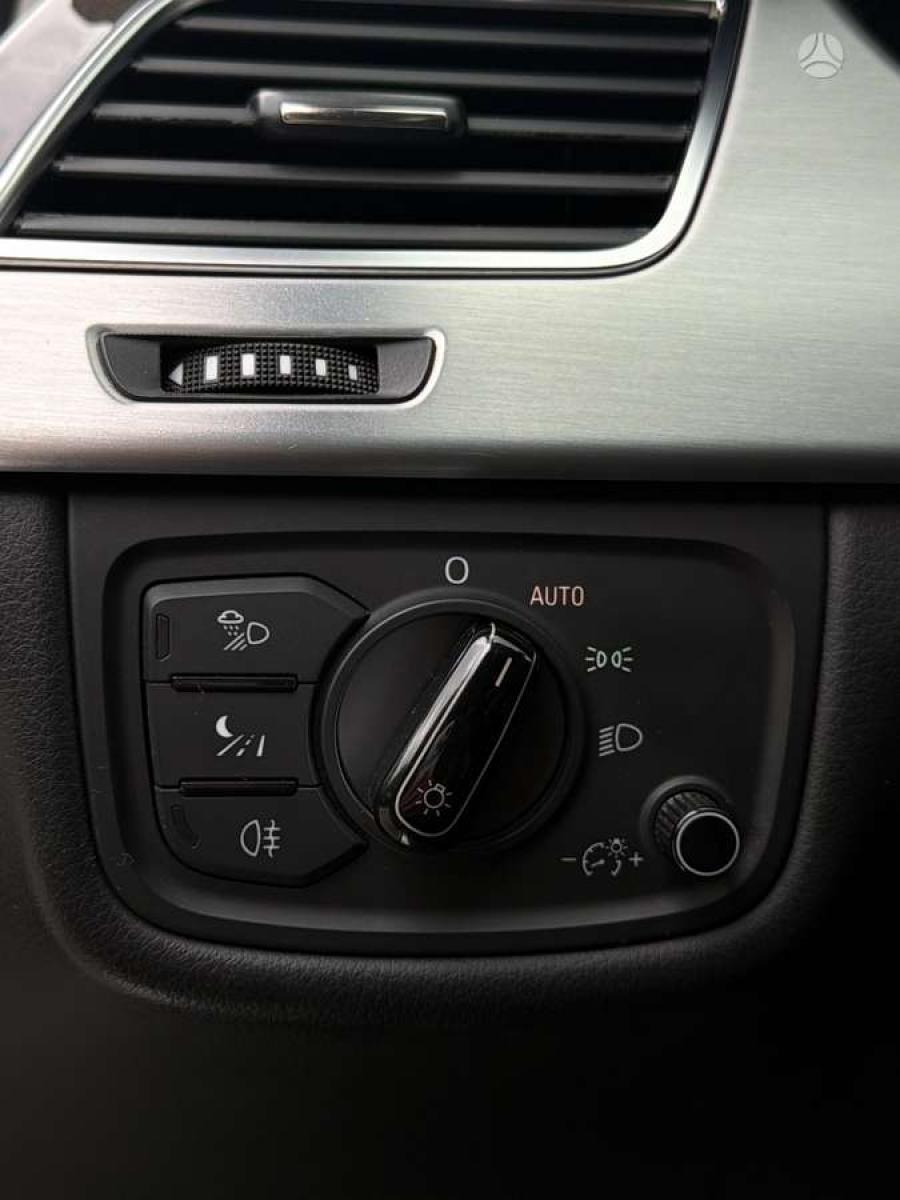 Grey Audi A8 2010 in Vilnius, with an engine capacity of 4.13 L and mileage of 241 thousand km for 10450 €, photo 18 on AUTOMOTO.COM.LV