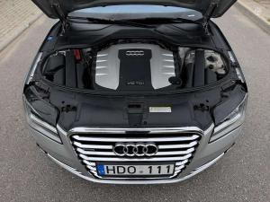 Grey Audi A8 2010 in Vilnius, with an engine capacity of 4.13 L and mileage of 241 thousand km for 10450 €, photo 39 on AUTOMOTO.COM.LV