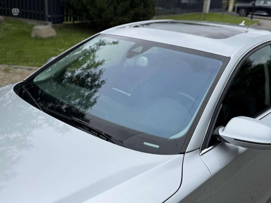Grey Audi A8 2010 in Vilnius, with an engine capacity of 4.13 L and mileage of 241 thousand km for 10450 €, photo 45 on AUTOMOTO.COM.LV