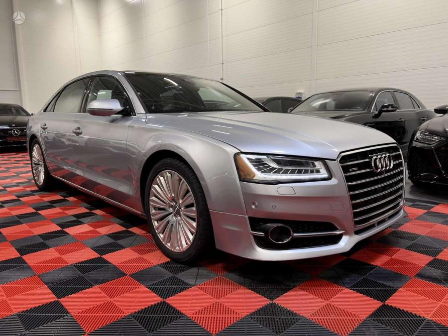 Grey Audi A8 2015 in Vilnius, with an engine capacity of 2.99 L and mileage of 221 thousand km for 21490 €, photo 4 on AUTOMOTO.COM.LV
