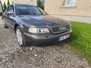 Pelēks Audi A8 1996 Rēzekne, ar dzinēja tilpumu 2.80 L un nobraukumu 277 tūkst. km par 2550 €, foto 3 vietnē AUTOMOTO.COM.LV