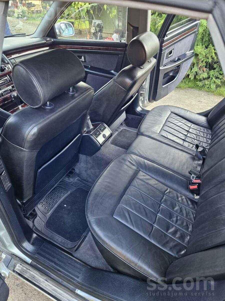 Pelēks Audi A8 1996 Liepāja, ar dzinēja tilpumu 4.20 L un nobraukumu 452 tūkst. km par 2999 €, foto 4 vietnē AUTOMOTO.COM.LV