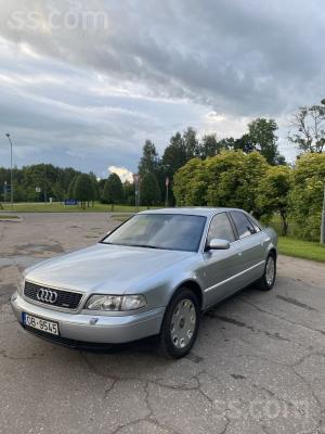 Grey Audi A8 1998 in Riga, with an engine capacity of 4.20 L and mileage of 182 thousand km for 5100 €, photo 4 on AUTOMOTO.COM.LV