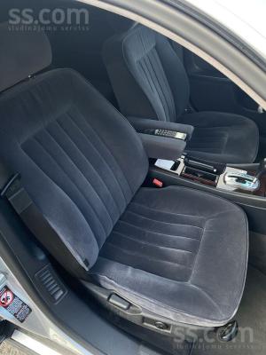 Grey Audi A8 1998 in Riga, with an engine capacity of 4.20 L and mileage of 182 thousand km for 5100 €, photo 10 on AUTOMOTO.COM.LV
