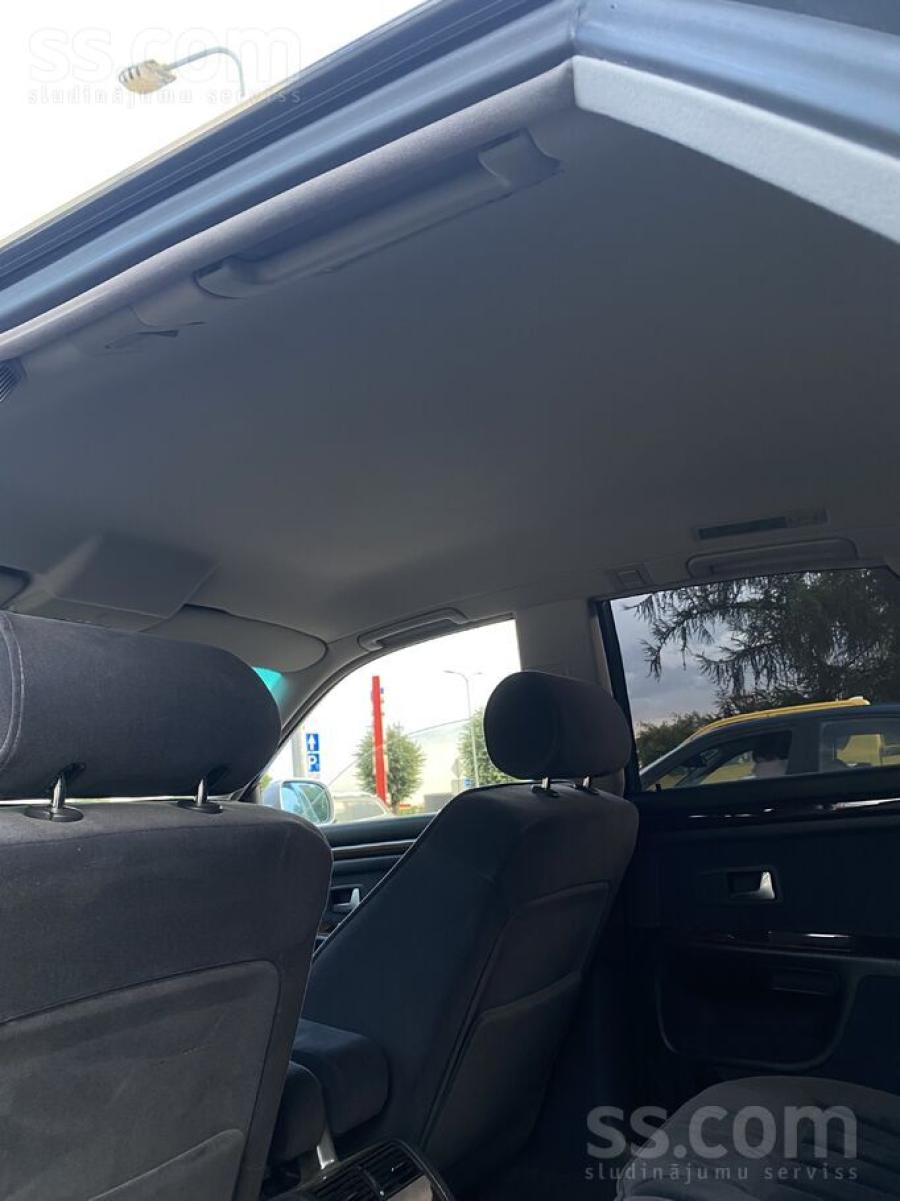 Grey Audi A8 1998 in Riga, with an engine capacity of 4.20 L and mileage of 182 thousand km for 5100 €, photo 19 on AUTOMOTO.COM.LV