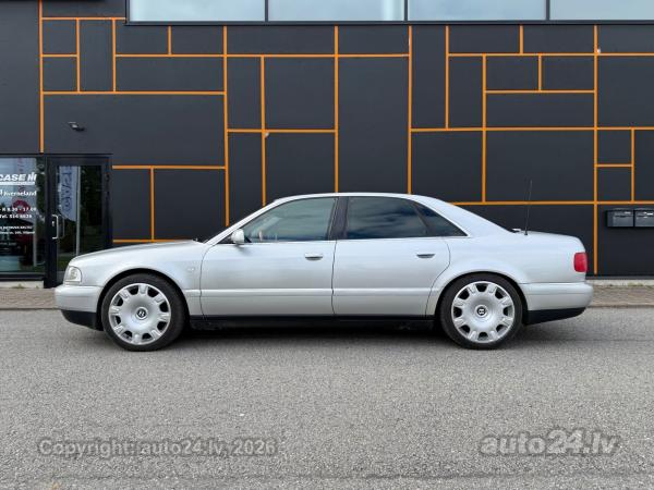 Pelēks Audi A8 2000 Viljandi, ar dzinēja tilpumu 4.20 L un nobraukumu 211 tūkst. km par 10000 €, foto 4 vietnē AUTOMOTO.COM.LV