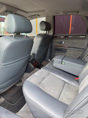 Pelēks Audi A8 2000 Viljandi, ar dzinēja tilpumu 4.20 L un nobraukumu 211 tūkst. km par 10000 €, foto 10 vietnē AUTOMOTO.COM.LV