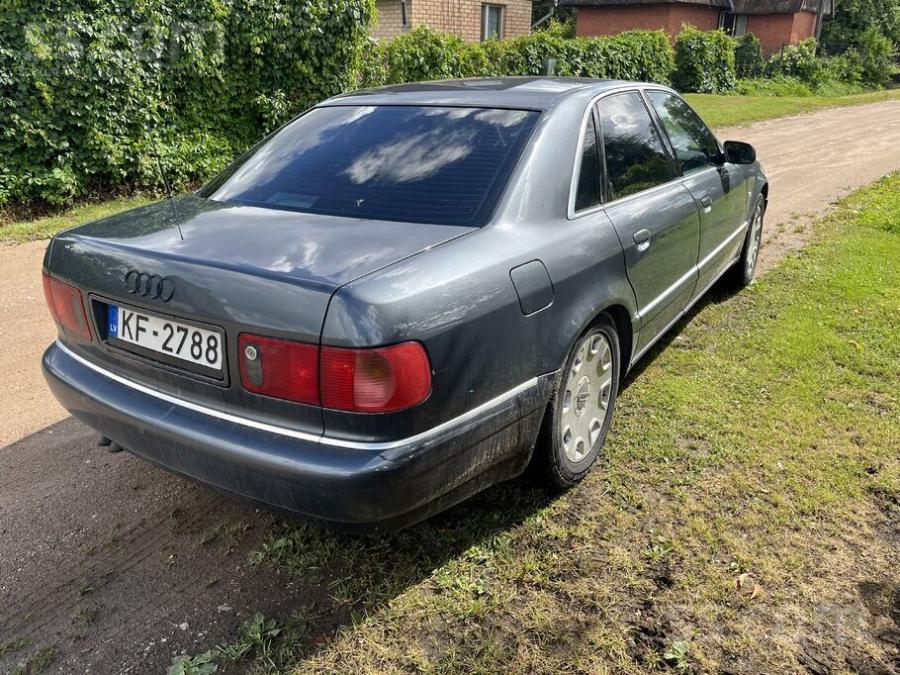 Pelēks Audi A8 2001 Kuldīga, ar dzinēja tilpumu 2.50 L un nobraukumu 419 tūkst. km par 2950 €, foto 4 vietnē AUTOMOTO.COM.LV
