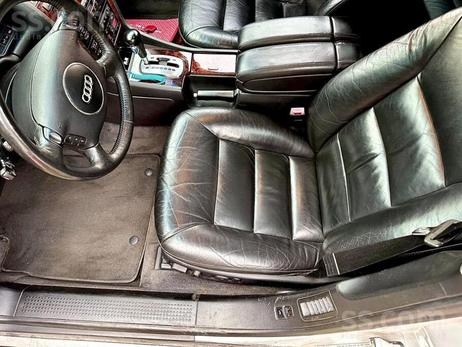Pelēks Audi A8 2001 Rīga, ar dzinēja tilpumu 4.20 L un nobraukumu 87 tūkst. km par 12600 €, foto 9 vietnē AUTOMOTO.COM.LV