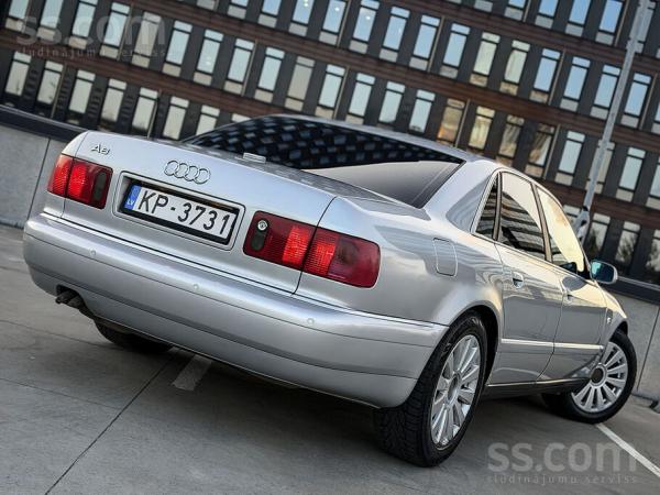 Pelēks Audi A8 2001 Rīga, ar dzinēja tilpumu 2.50 L un nobraukumu 360 tūkst. km par 3000 €, foto 6 vietnē AUTOMOTO.COM.LV