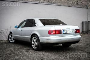 Pelēks Audi A8 2001 Rīga, ar dzinēja tilpumu 2.50 L un nobraukumu 380 tūkst. km par 2390 €, foto 7 vietnē AUTOMOTO.COM.LV