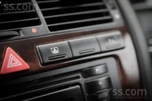 Pelēks Audi A8 2001 Rīga, ar dzinēja tilpumu 2.50 L un nobraukumu 380 tūkst. km par 2390 €, foto 17 vietnē AUTOMOTO.COM.LV