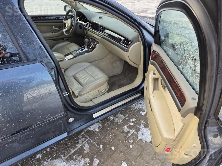 Pelēks Audi A8 2002 Rīga, ar dzinēja tilpumu 4.20 L un nobraukumu 413 tūkst. km par 4500 €, foto 10 vietnē AUTOMOTO.COM.LV