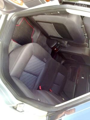 Grey Audi A8 2002 in Akmene, with an engine capacity of 2.50 L and mileage of 290 thousand km for 4550 €, photo 11 on AUTOMOTO.COM.LV