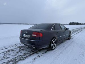 Pelēks Audi A8 2003 Panevēža, ar dzinēja tilpumu 3.94 L un nobraukumu 300 tūkst. km par 2550 €, foto 4 vietnē AUTOMOTO.COM.LV