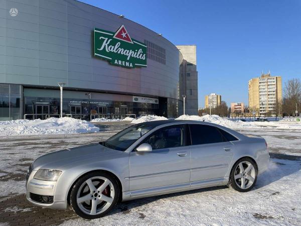 Grey Audi A8 2003 in Panevezys, with an engine capacity of 4.20 L and mileage of 390 thousand km for 3800 €, photo 1 on AUTOMOTO.COM.LV