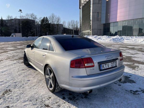 Grey Audi A8 2003 in Panevezys, with an engine capacity of 4.20 L and mileage of 390 thousand km for 3800 €, photo 5 on AUTOMOTO.COM.LV