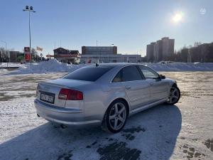 Pelēks Audi A8 2003 Panevēža, ar dzinēja tilpumu 4.20 L un nobraukumu 390 tūkst. km par 3800 €, foto 7 vietnē AUTOMOTO.COM.LV