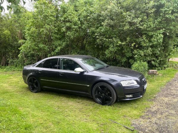 Pelēks Audi A8 2003 Aizkraukle, ar dzinēja tilpumu 3.00 L un nobraukumu 0 tūkst. km par 3700 €, foto 6 vietnē AUTOMOTO.COM.LV