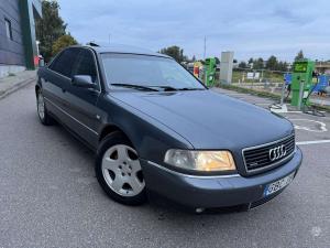 Pelēks Audi A8 2003 Viļņa, ar dzinēja tilpumu 2.50 L un nobraukumu 300 tūkst. km par 1650 €, foto 5 vietnē AUTOMOTO.COM.LV