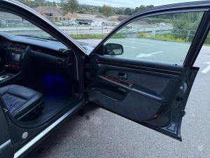 Pelēks Audi A8 2003 Viļņa, ar dzinēja tilpumu 2.50 L un nobraukumu 300 tūkst. km par 1650 €, foto 23 vietnē AUTOMOTO.COM.LV