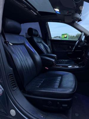 Pelēks Audi A8 2003 Viļņa, ar dzinēja tilpumu 2.50 L un nobraukumu 300 tūkst. km par 1650 €, foto 24 vietnē AUTOMOTO.COM.LV