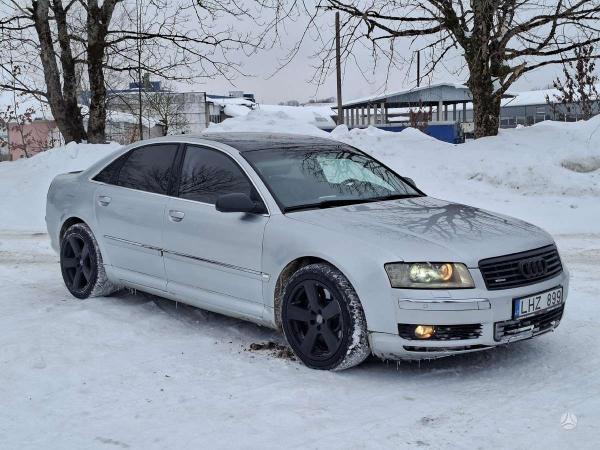 Grey Audi A8 2004 in Plunge, with an engine capacity of 3.00 L and mileage of 422 thousand km for 2750 €, photo 6 on AUTOMOTO.COM.LV