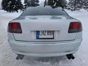 Grey Audi A8 2004 in Plunge, with an engine capacity of 3.00 L and mileage of 422 thousand km for 2750 €, photo 10 on AUTOMOTO.COM.LV
