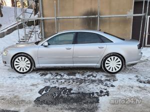 Pelēks Audi A8 2004 Tallina, ar dzinēja tilpumu 3.90 L un nobraukumu 470 tūkst. km par 4799 €, foto 5 vietnē AUTOMOTO.COM.LV