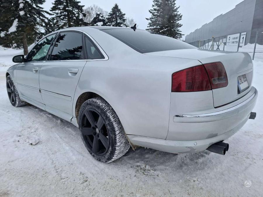 Pelēks Audi A8 2004 Plungė, ar dzinēja tilpumu 3.00 L un nobraukumu 422 tūkst. km par 3250 €, foto 9 vietnē AUTOMOTO.COM.LV