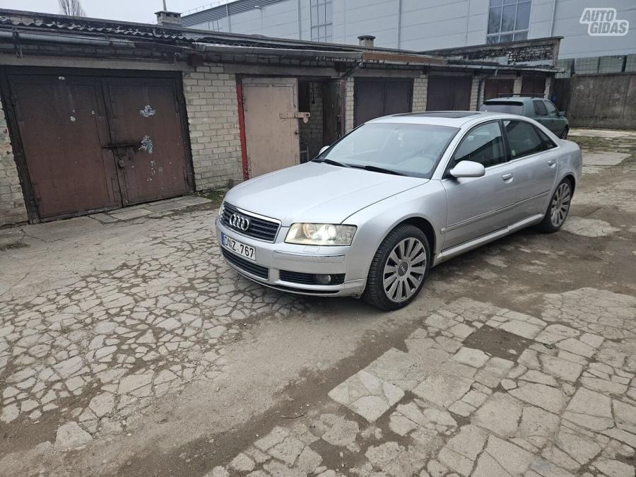Grey Audi A8 2004 in Klaipeda, with an engine capacity of 3.90 L and mileage of 3900 thousand km for 2319 €, photo 16 on AUTOMOTO.COM.LV