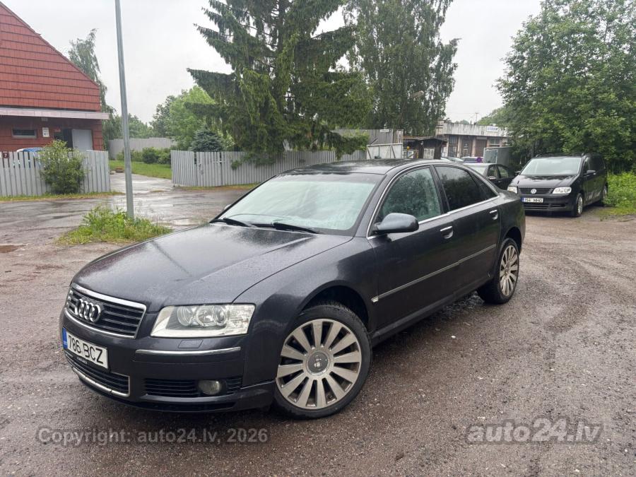 Pelēks Audi A8 2004 Tallina, ar dzinēja tilpumu 3.90 L un nobraukumu 490 tūkst. km par 1999 €, foto 1 vietnē AUTOMOTO.COM.LV