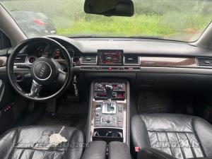Pelēks Audi A8 2004 Tallina, ar dzinēja tilpumu 3.90 L un nobraukumu 490 tūkst. km par 1999 €, foto 9 vietnē AUTOMOTO.COM.LV