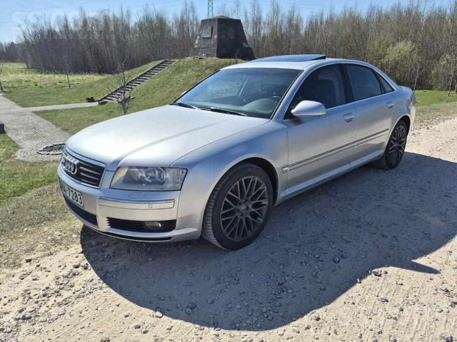 Grey Audi A8 2004 in Jelgava, with an engine capacity of 4.20 L and mileage of 250 thousand km for 3700 €, photo 1 on AUTOMOTO.COM.LV