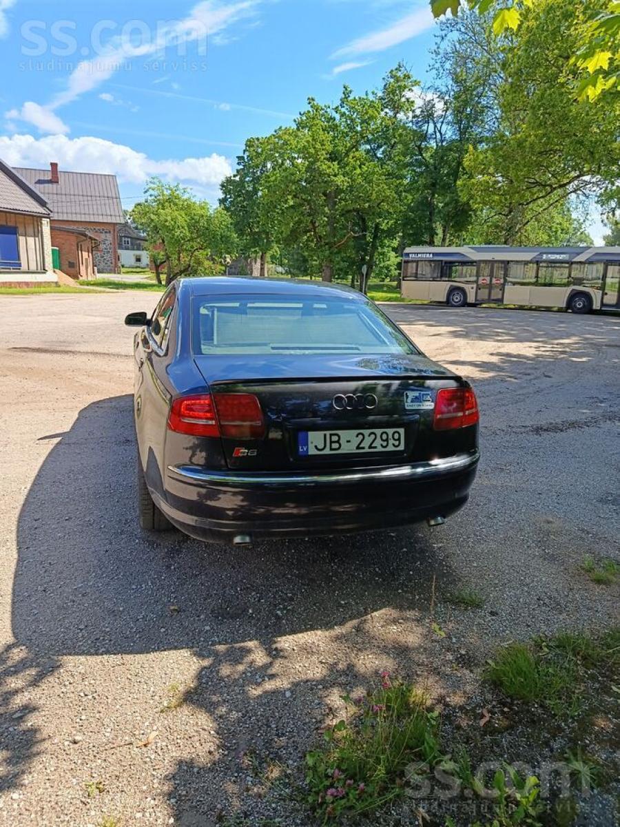 Pelēks Audi A8 2004 Valmiera, ar dzinēja tilpumu 3.00 L un nobraukumu 400 tūkst. km par 2511 €, foto 4 vietnē AUTOMOTO.COM.LV
